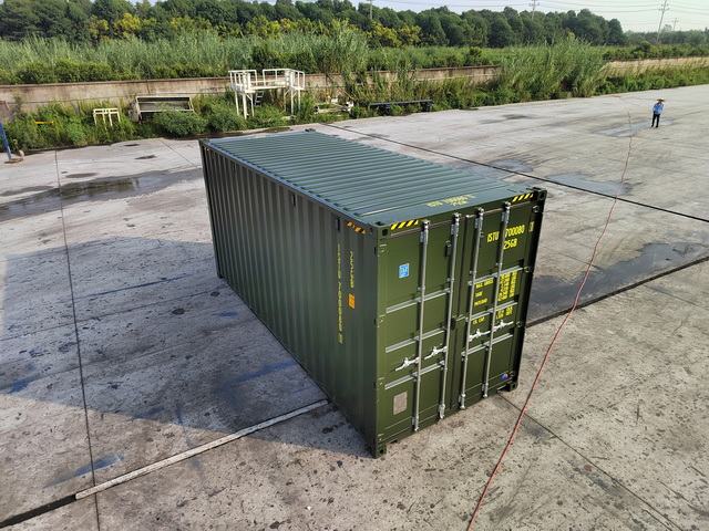 20ft Shipping Containers | 1st Containers